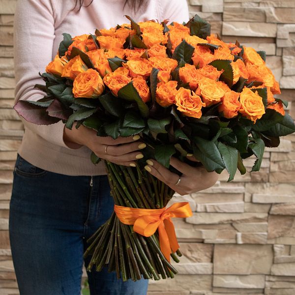 101 роза: купить в Москве недорогие букеты из 101 розы с доставкой, цены