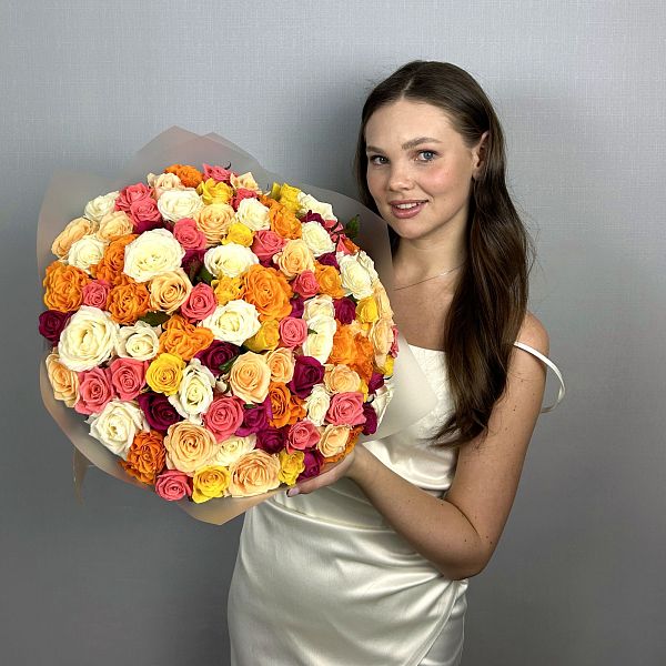101 роза: купить в Москве недорогие букеты из 101 розы с доставкой, цены